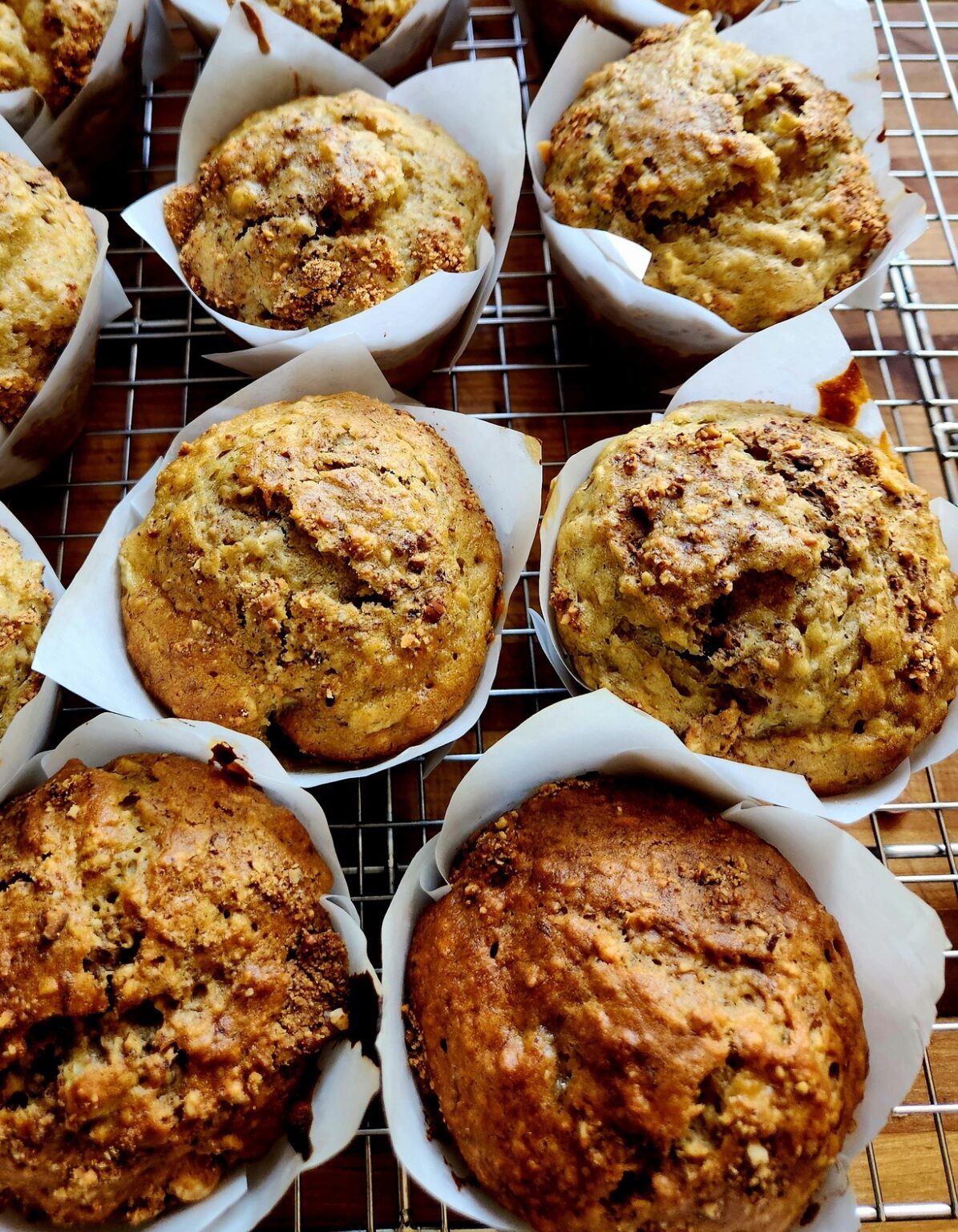 Banana Oat Nut Muffins – Suttons Daze